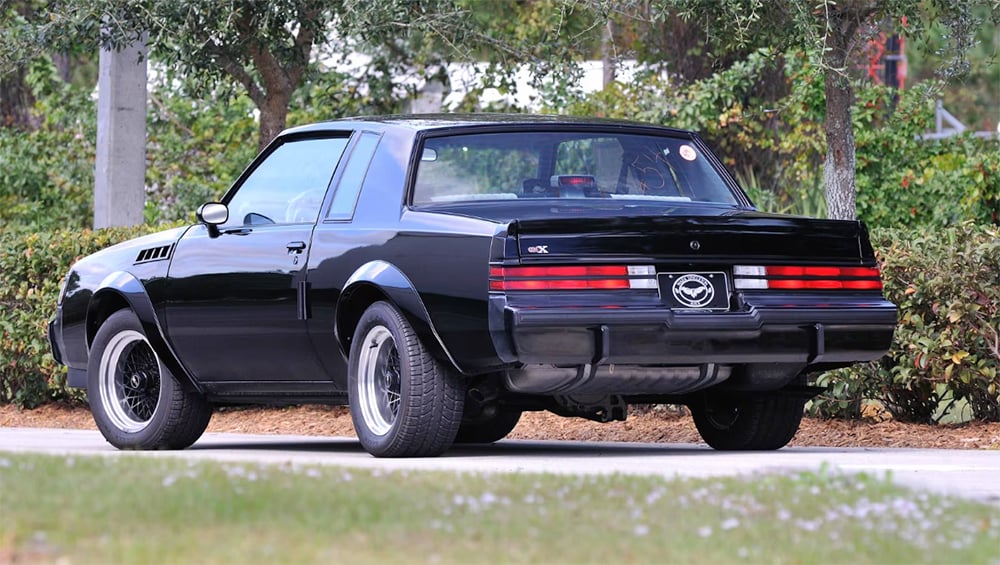 Video: 1982-1987 Buick Grand National and GNX: Dark Horse '80s Heroes