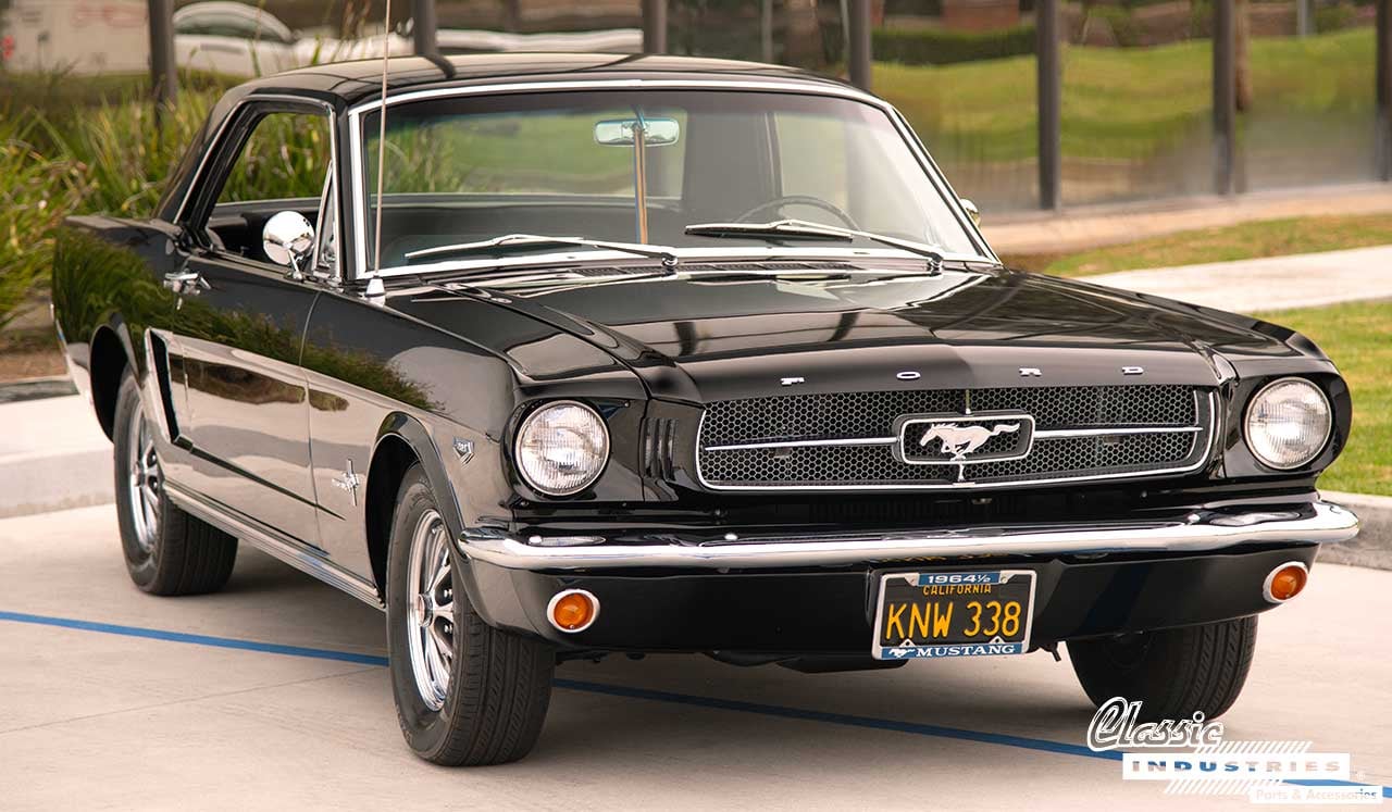 Video: 427ci V8-Powered '65 Mustang Fastback Restomod