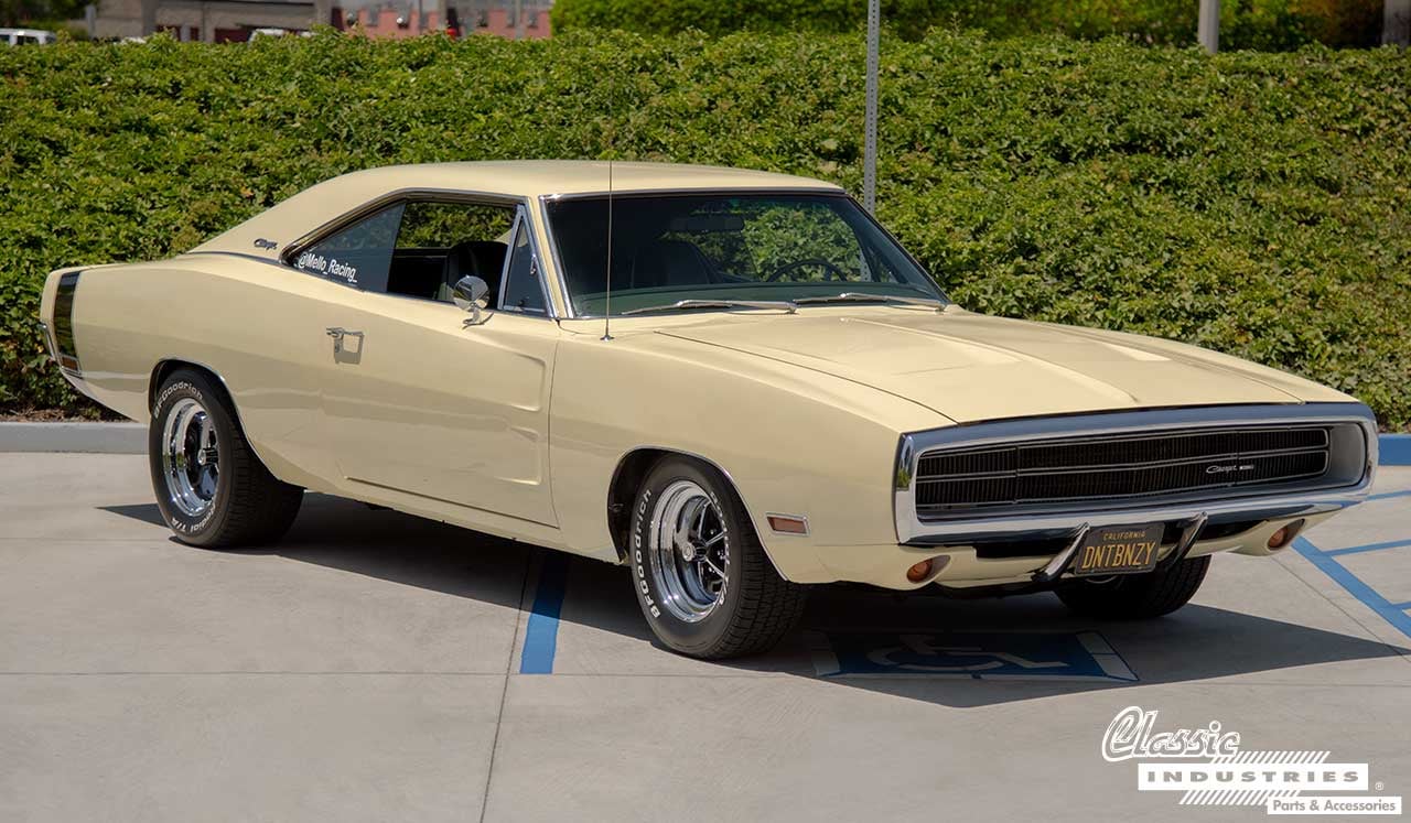 Video: A 1970 Dodge Charger in Mellow Yellow for Mello Racing - Parts ...