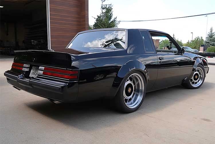 Roadster Shop's 1,600 Horsepower Buick Grand National