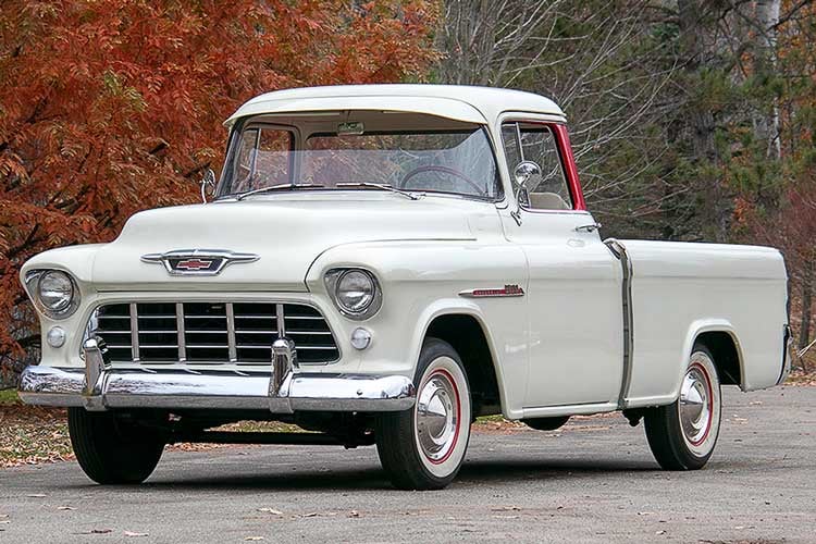 The Rise and Fall of Stepside Trucks