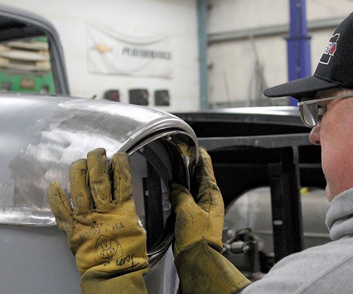 Tech Tip: How to Repair '55 Chevy Fenders