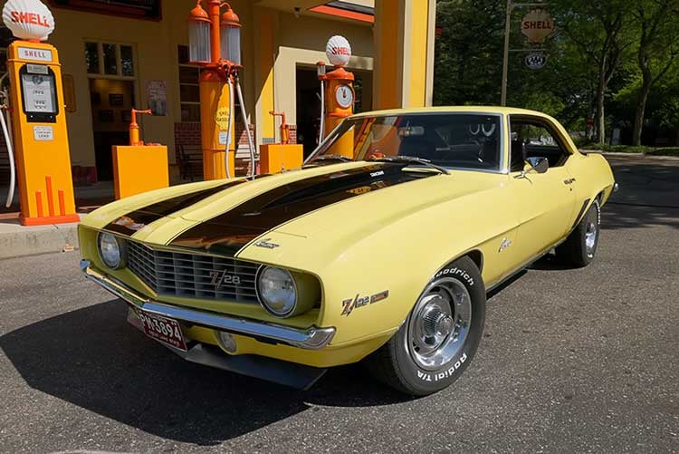 Video: A Retrospective Review of the 1969 Z/28