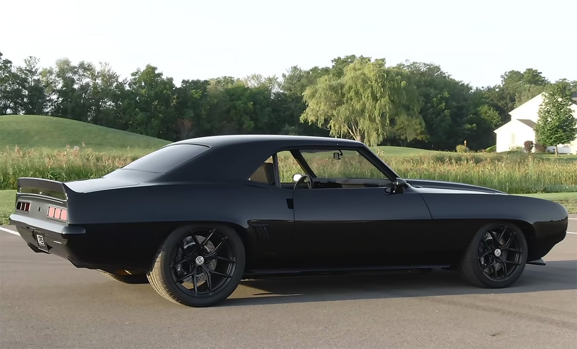 Video: Joe Rogan's 1969 Camaro Built by Roadster Shop