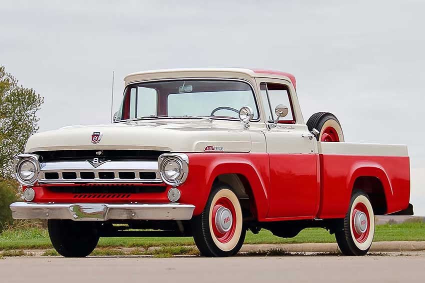 The Rise and Fall of Stepside Trucks