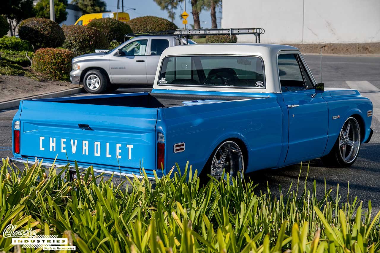 1969 Chevy C10 - Back to Cali