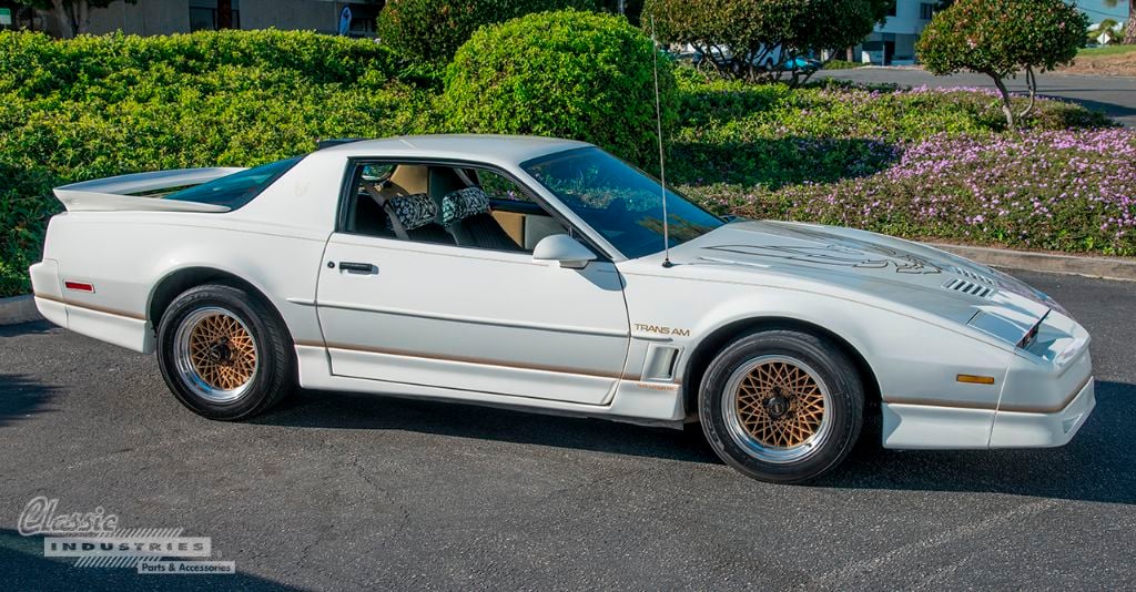 1986 Pontiac Trans Am - Third Gen Restoration